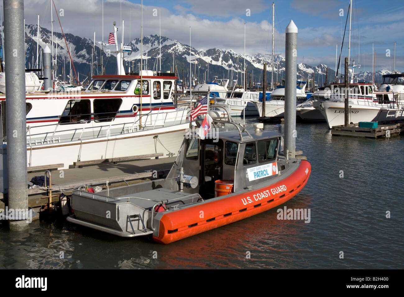 Coast guard boat hi-res stock photography and images - Alamy