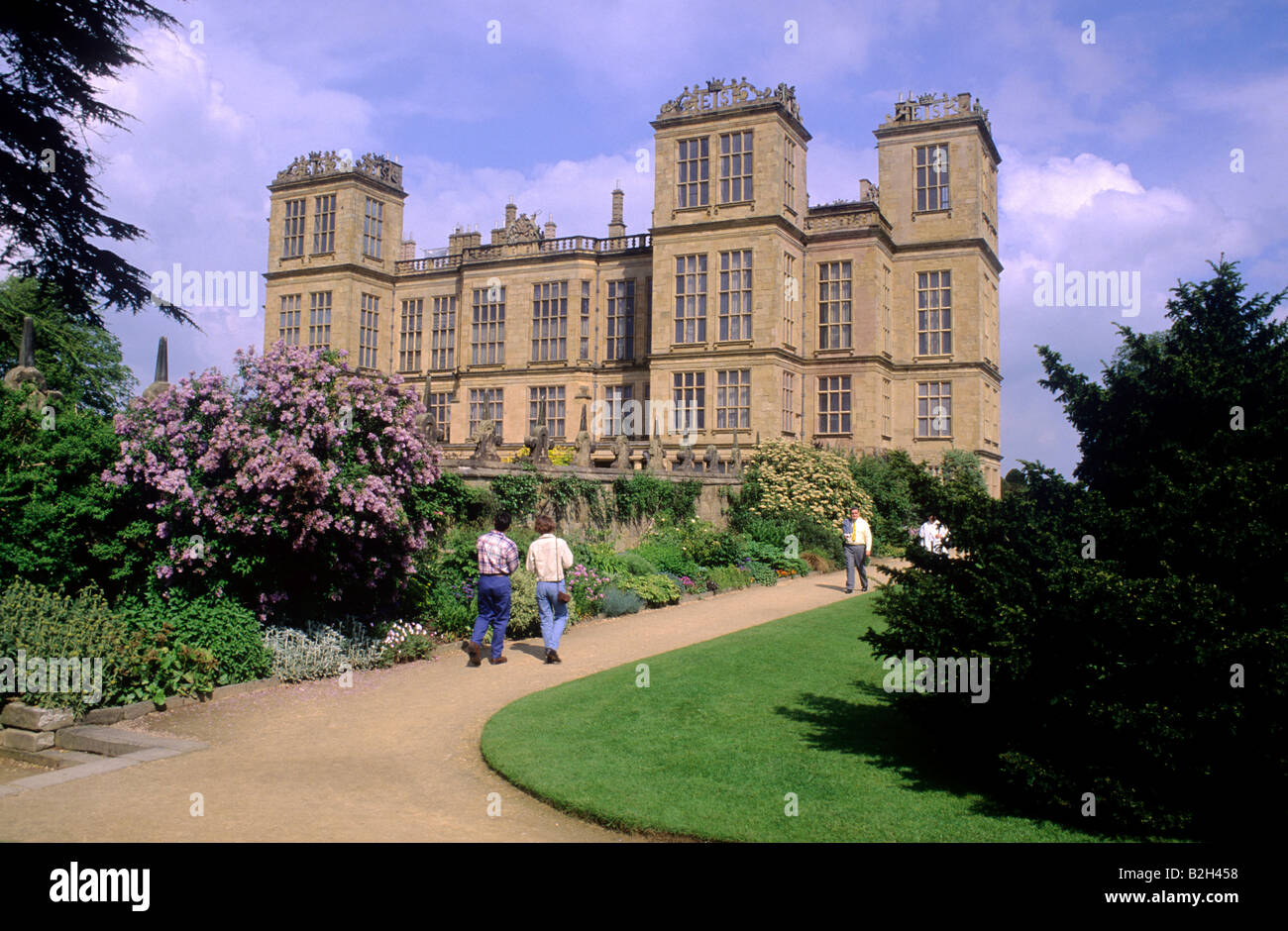 Hardwick Hall visitors Derbyshire Elizabethan mansion Tudor 16th ...