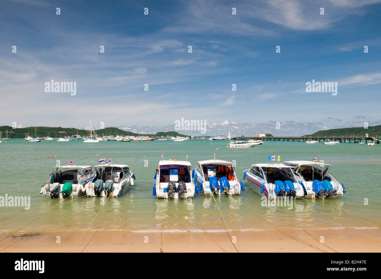 Thailand speed boats hi-res stock photography and images - Alamy