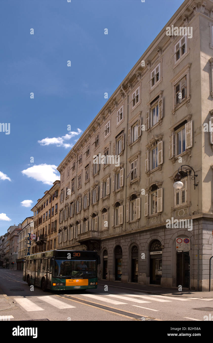 Trieste bus hi-res stock photography and images - Alamy