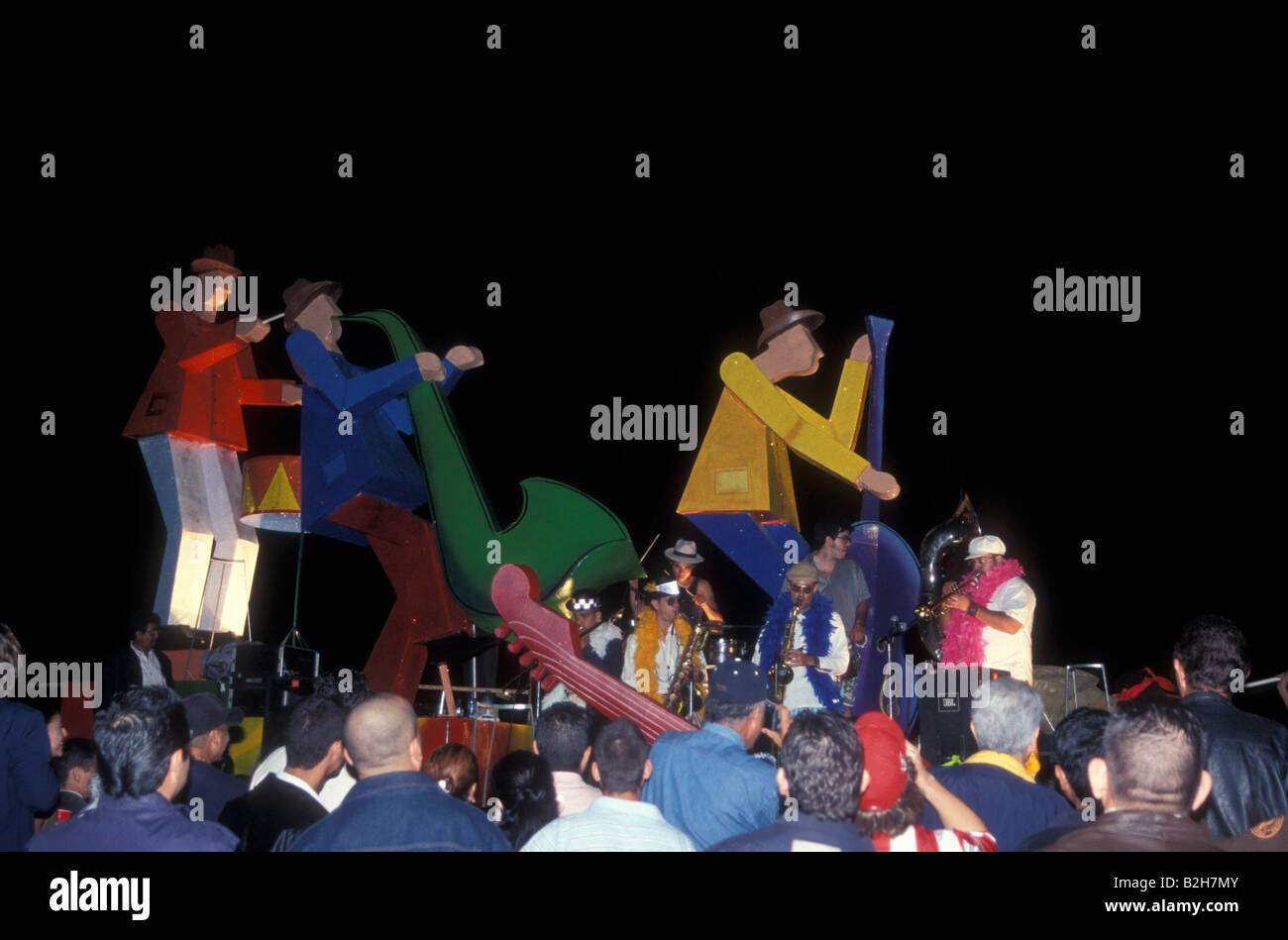 Float parade mexico hi-res stock photography and images - Alamy