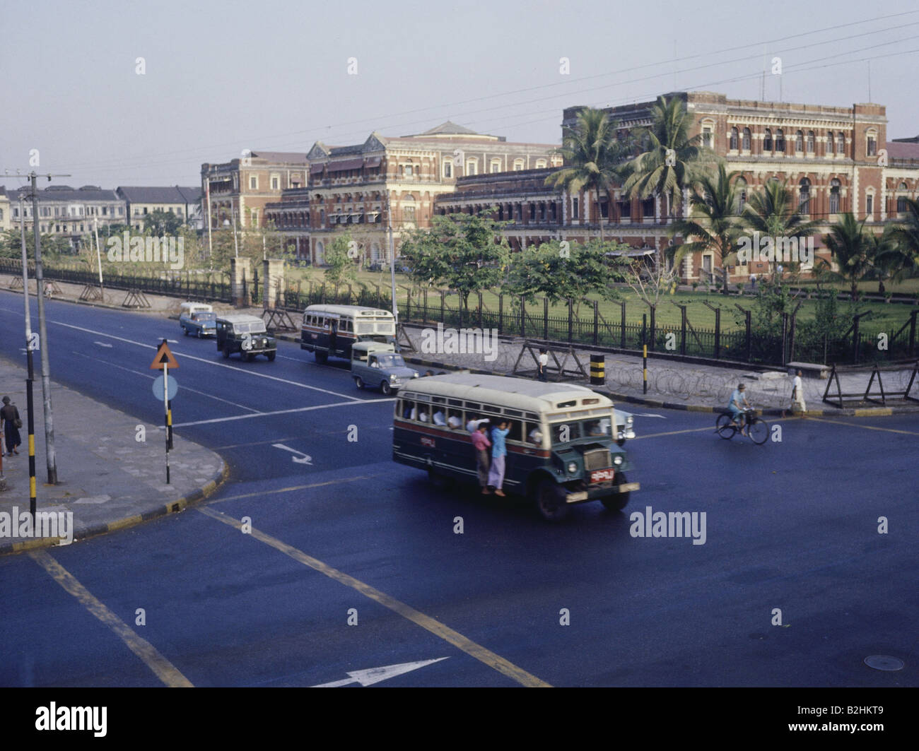 geography / travel, Burma, Rangoon, buildings, government building ...
