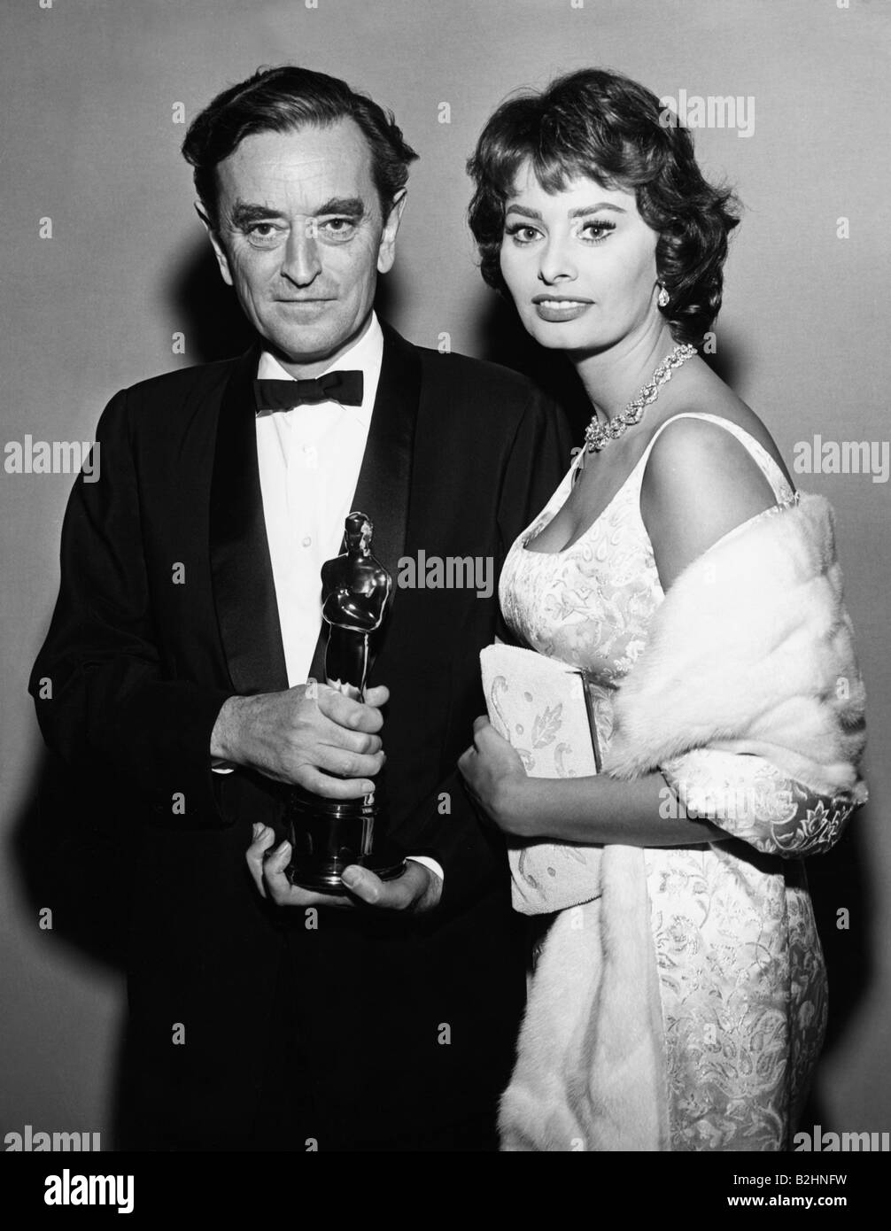 Loren, Sophia, * 20.9.1934, Italian actress, half length, with David ...