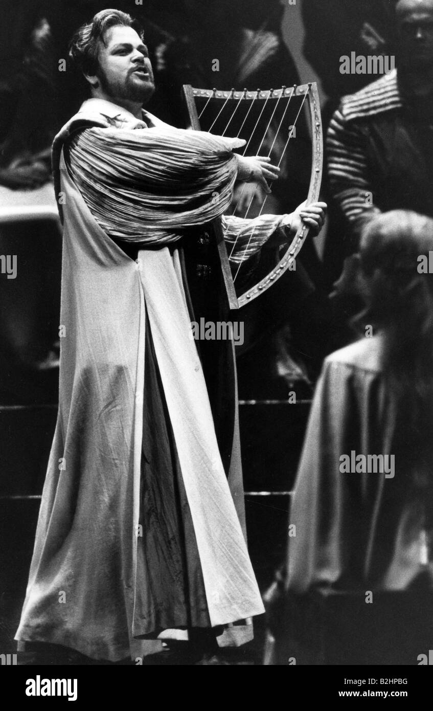 Schmidt, Wolfgang, German singer (opera, tenor), as "Tannhäuser ...