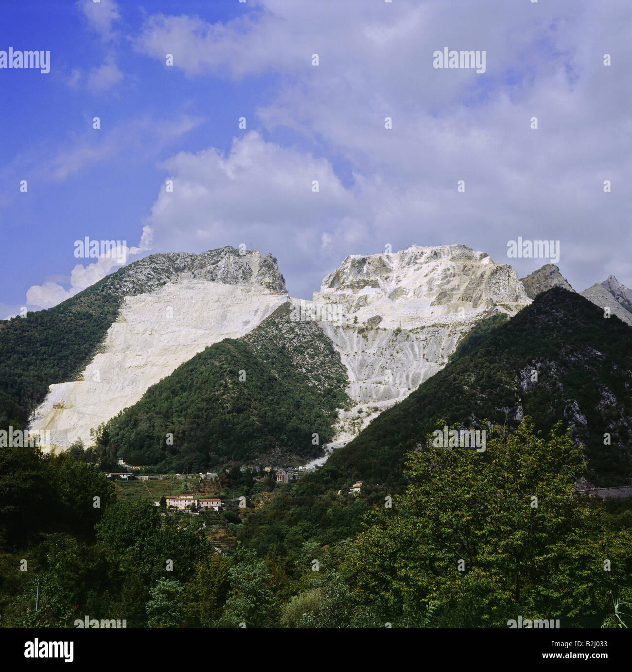 geography / travel, Italy, Emilia Romana, Carrara, marble quarries ...