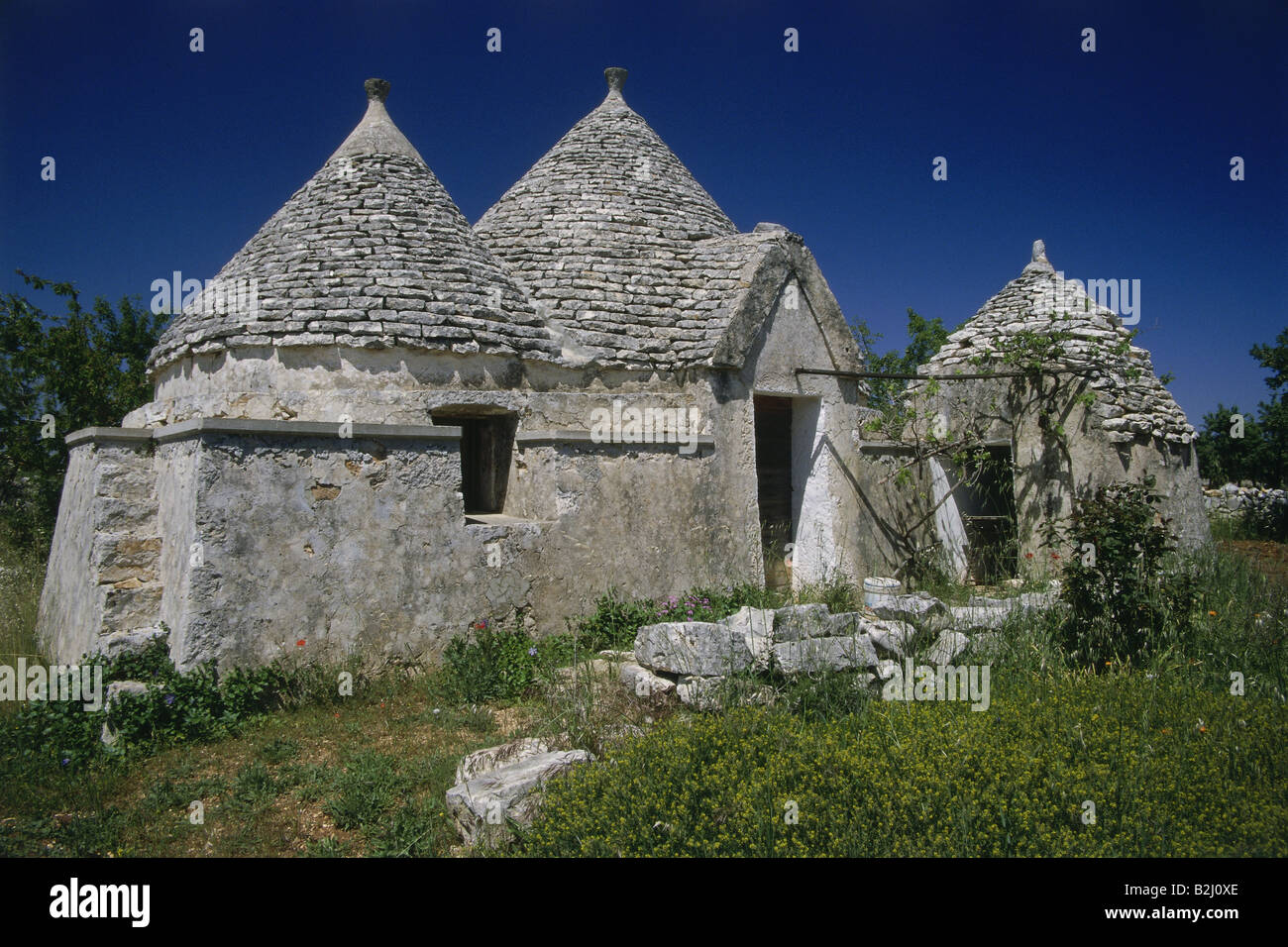 geography / travel, Italy, landscapes, Puglia / Apulia, Trulli house ...