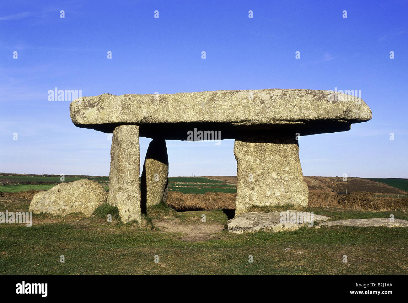 aeon, architecture, dolmen, megalithic tomb, 2000 BC, Lanyon Quoit ...