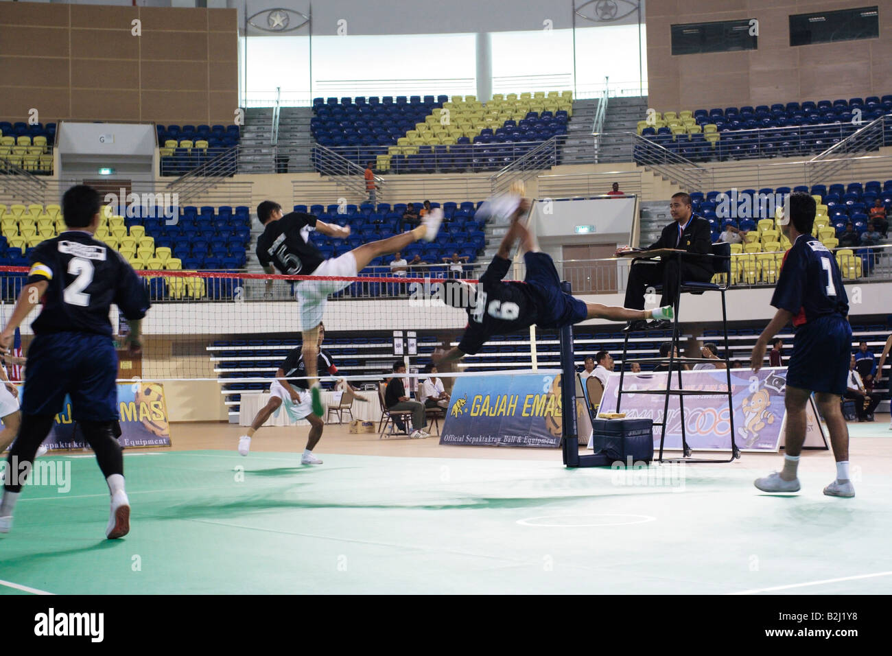 Traditional game of Sepak Takraw Stock Photo - Alamy
