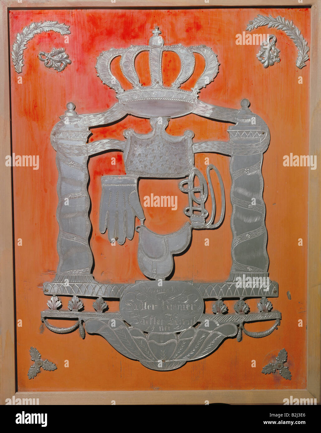 Cordmaker and furrier hi-res stock photography and images - Alamy