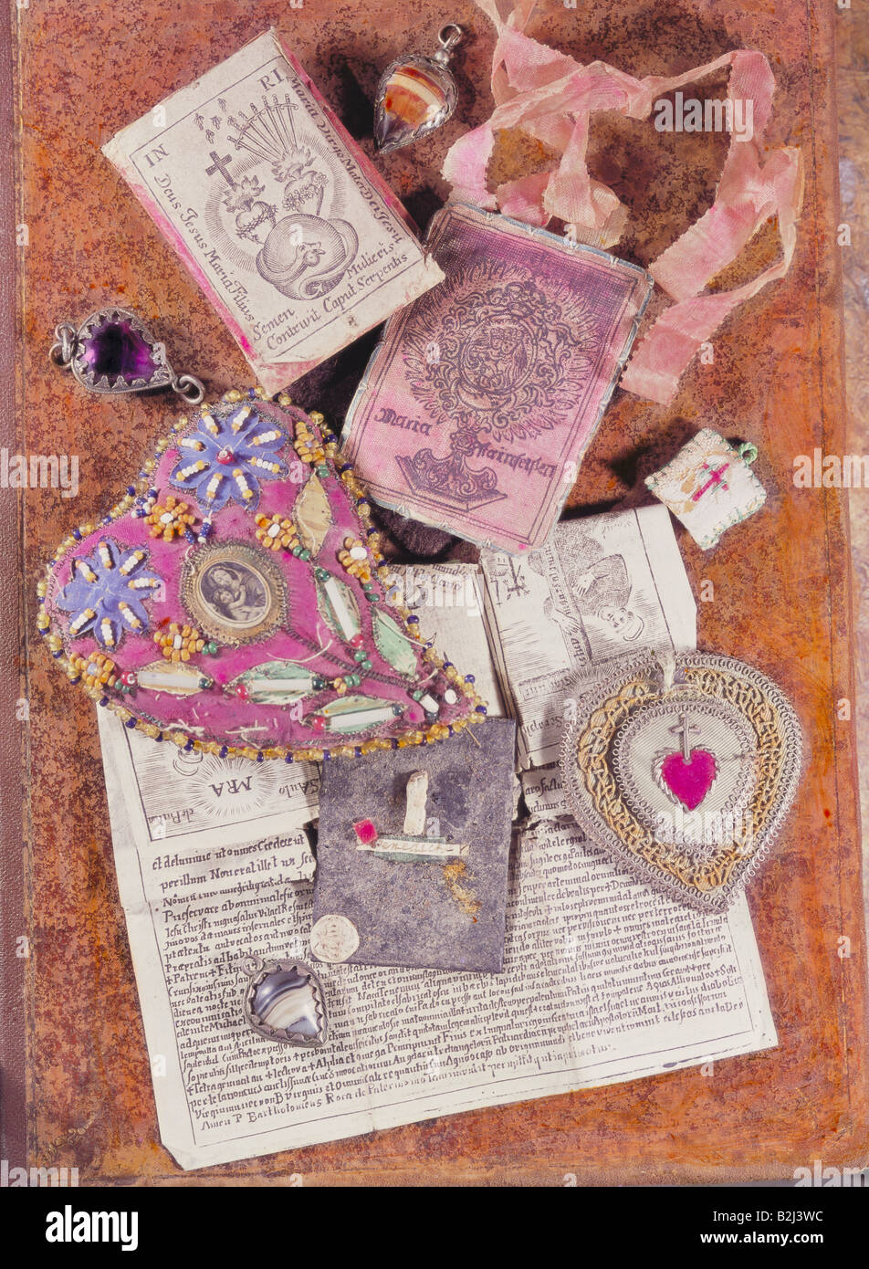 Amulet amulets hi-res stock photography and images - Alamy