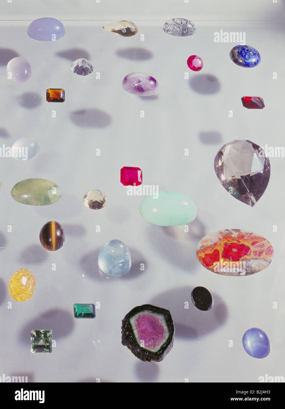 Gemstone cut hi-res stock photography and images - Alamy