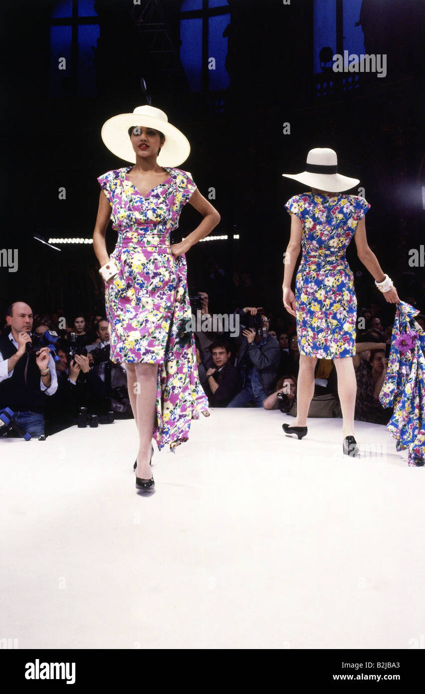 fashion, 1980s, mannequin, wearing dress, full length, on catwalk ...