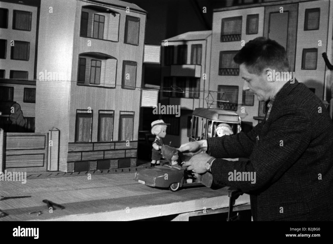 1960s tv studio hi-res stock photography and images - Alamy