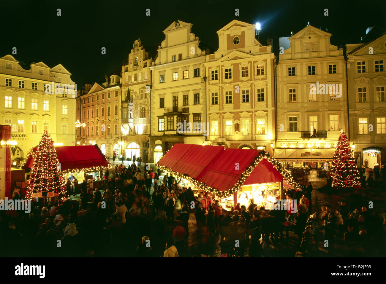 christmas, christmas markets, christmas market, Old Town Square, Prague ...