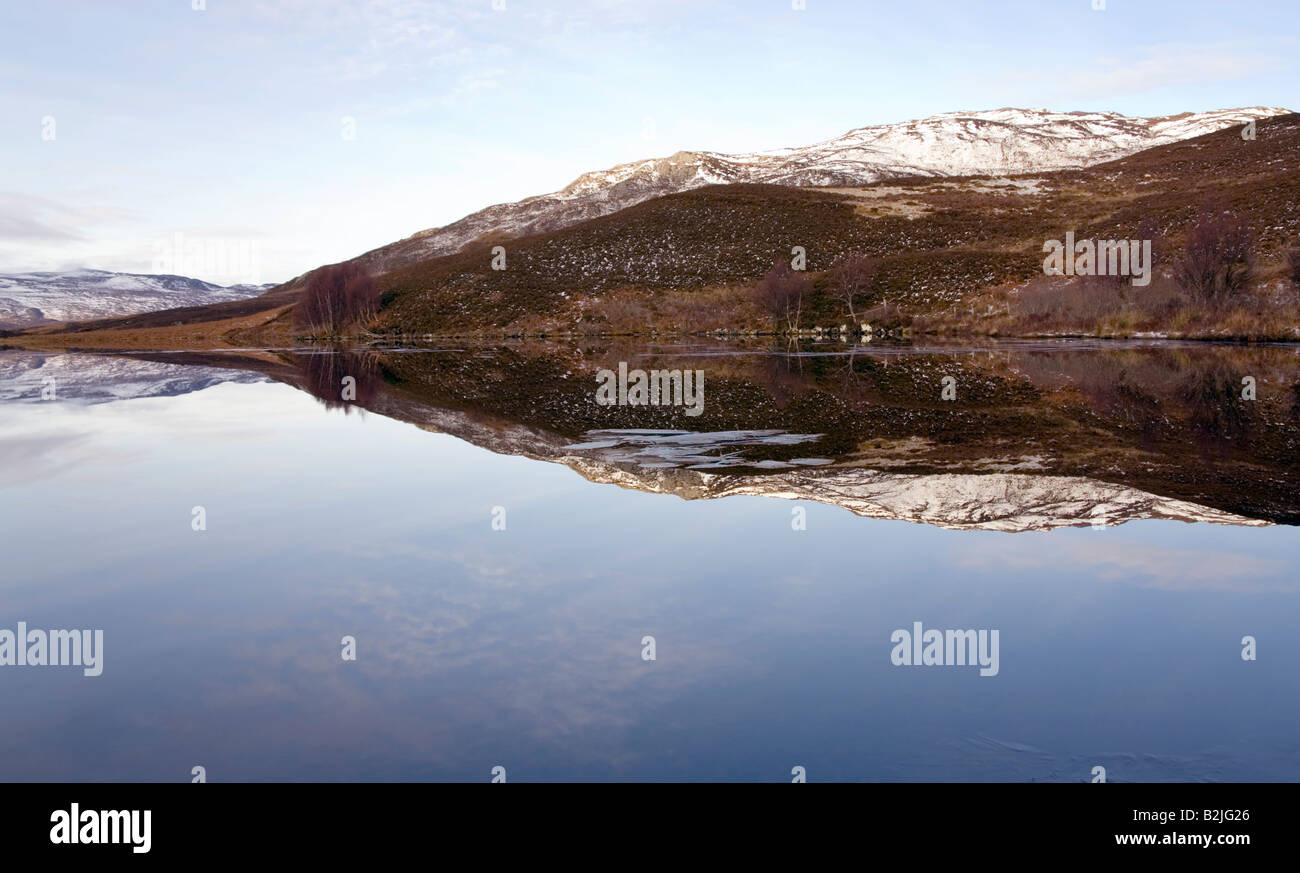 Loch tarff winter hi-res stock photography and images - Alamy