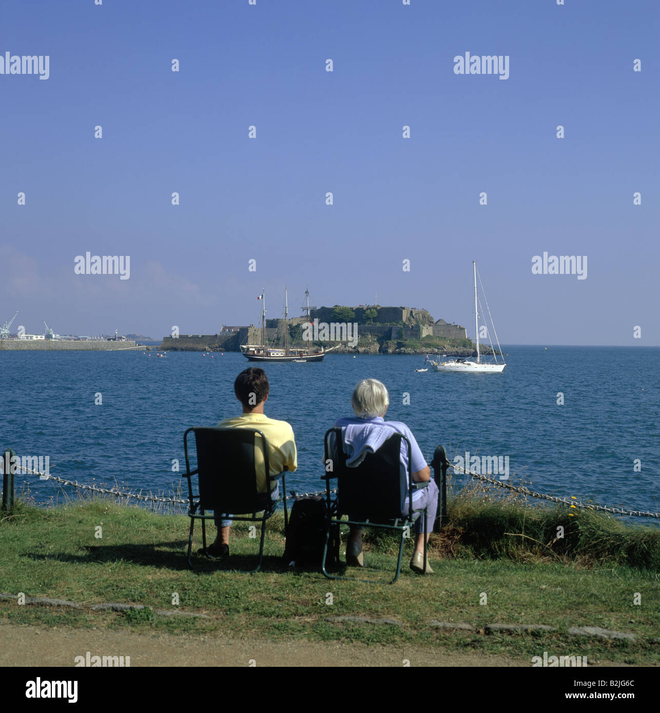 Havelet bay hi-res stock photography and images - Alamy