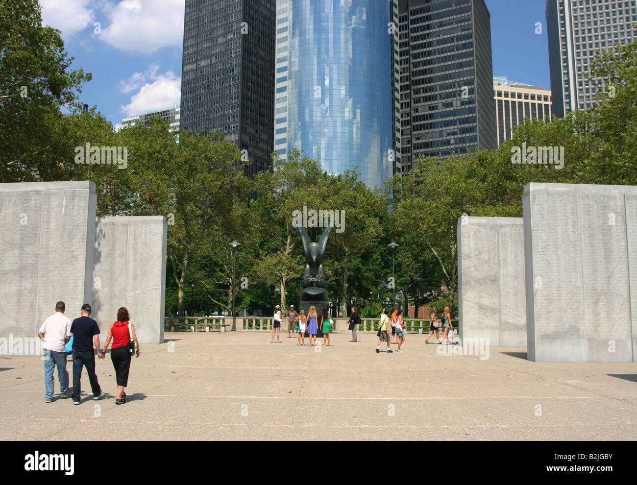 Wwii monument hi-res stock photography and images - Alamy