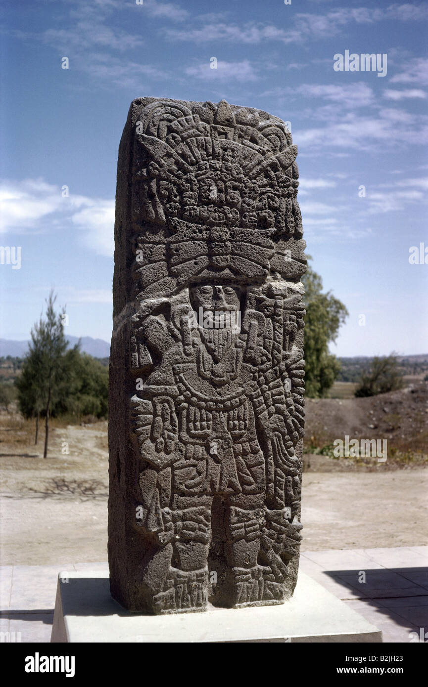 geography / travel, Mexico, Tula, Toltec City, temple, stele ...