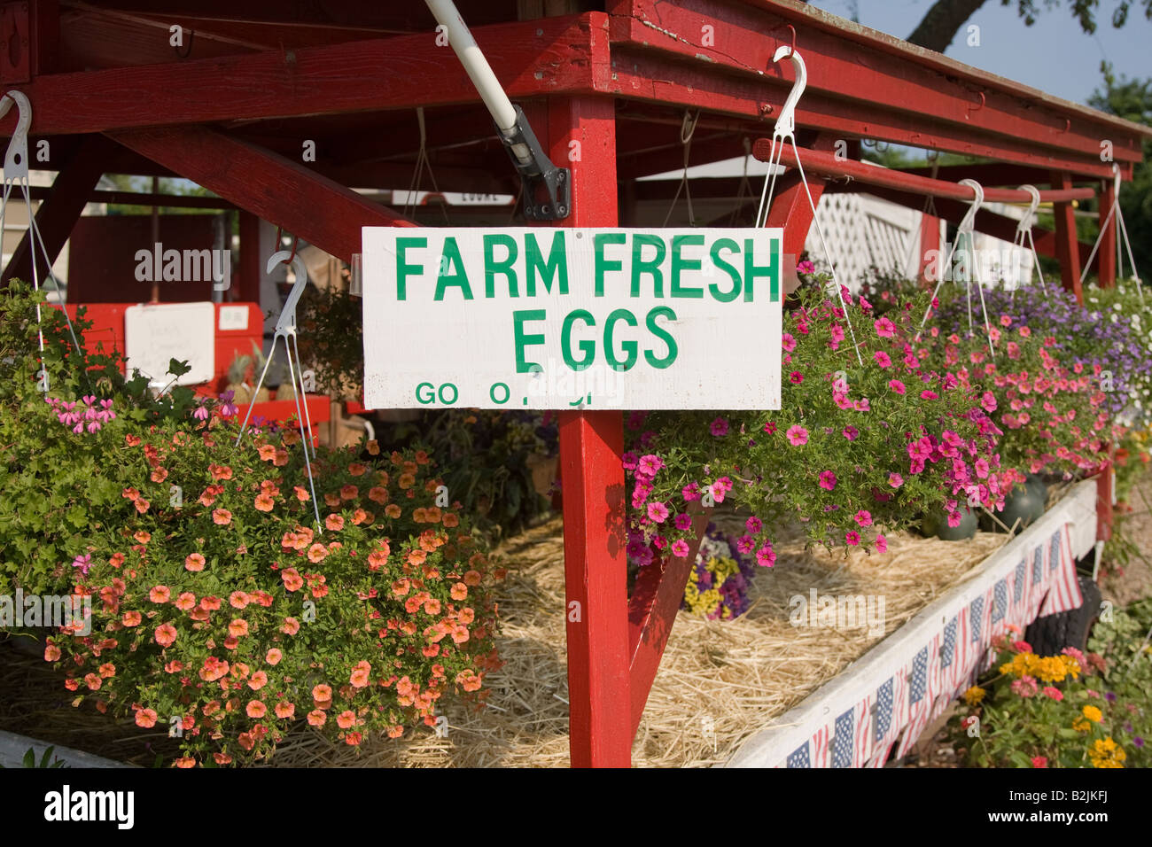 Sign in front of an outdoor market Stock Photo - Alamy