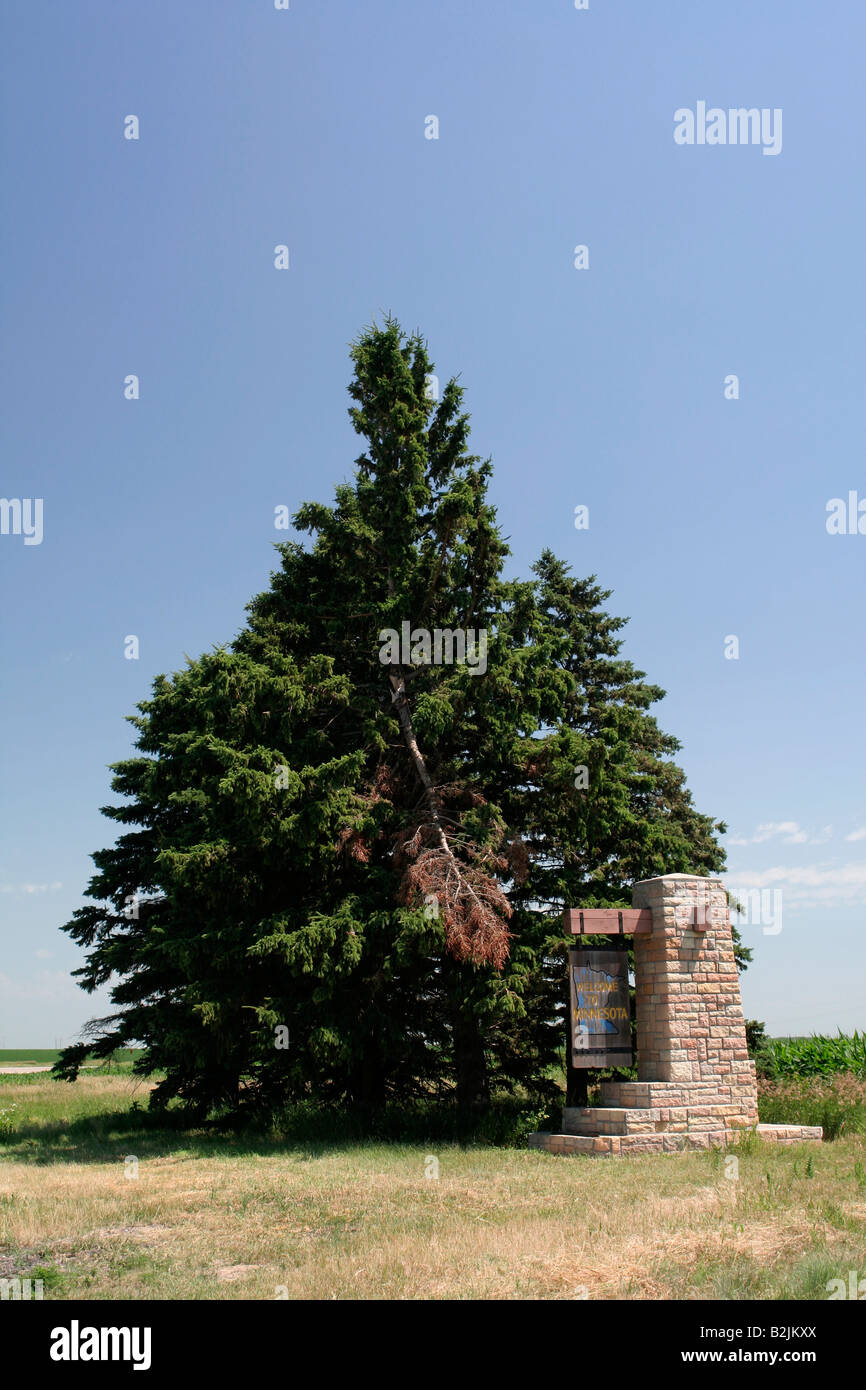 Minnesota border hi-res stock photography and images - Alamy