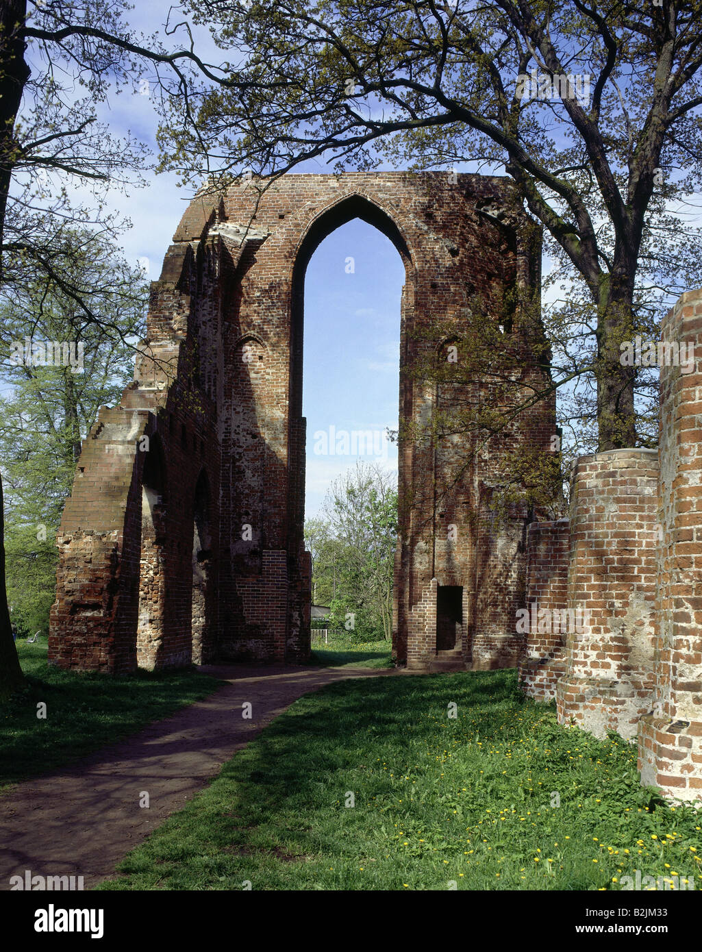 Churches And Convents Monasteries High Resolution Stock Photography and ...