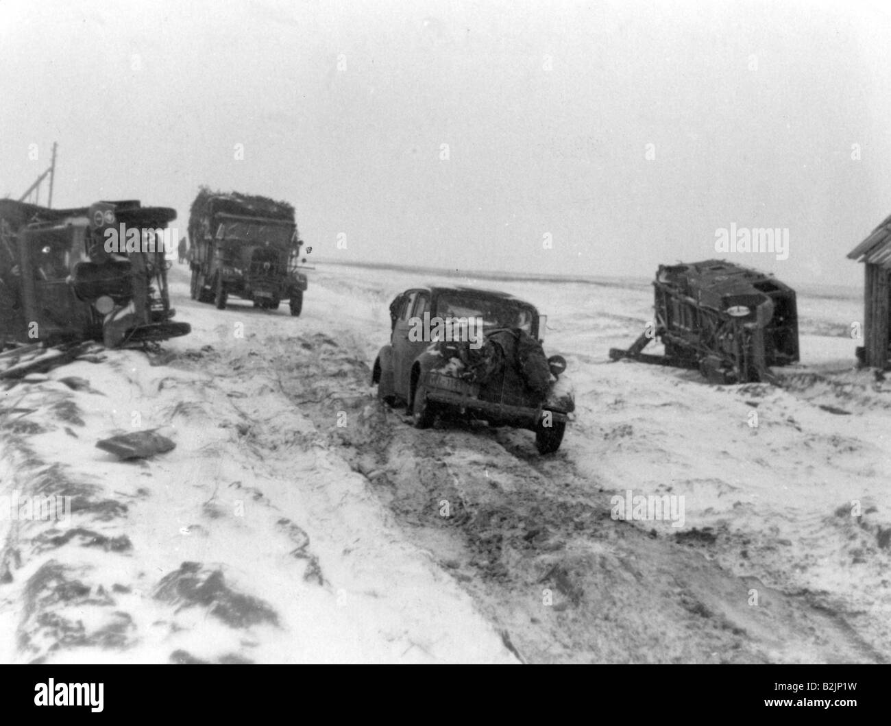Frozen vehicles Black and White Stock Photos & Images - Alamy