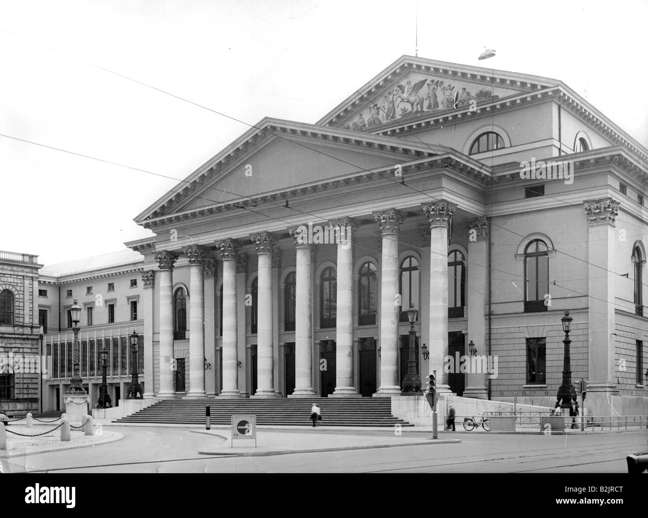geography/travel, Germany, Munich, National Theatre, exterior view ...