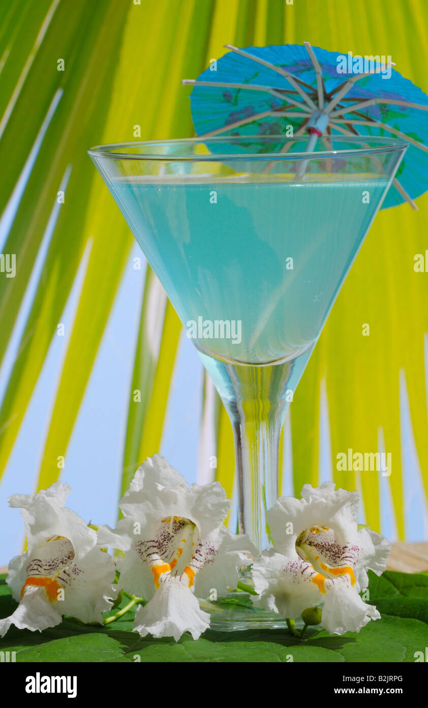 Cocktail at the Beach Stock Photo - Alamy