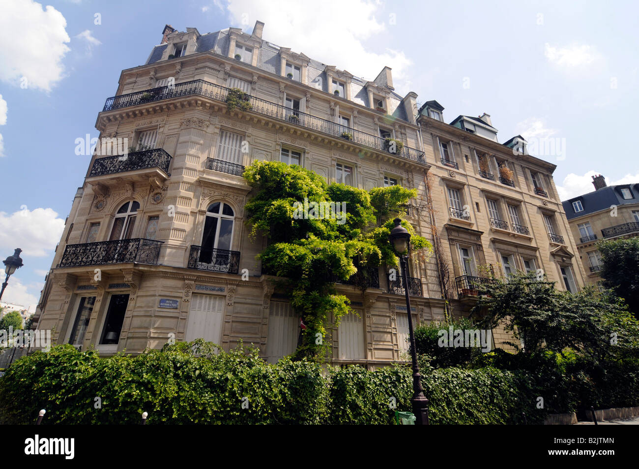 A typical haussmanian building in the centre of Paris, France Stock ...