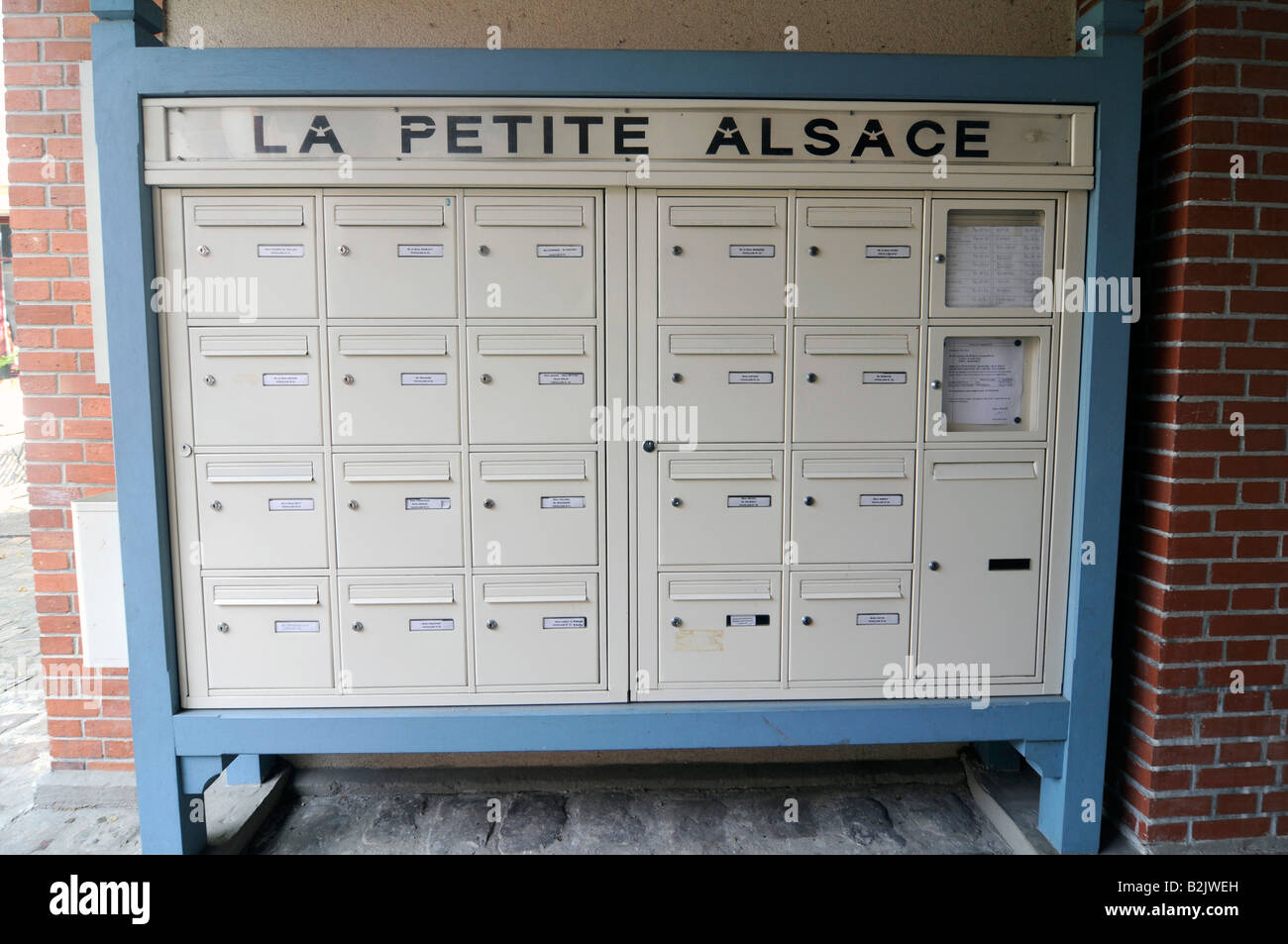 Hlm public housing hi-res stock photography and images - Alamy