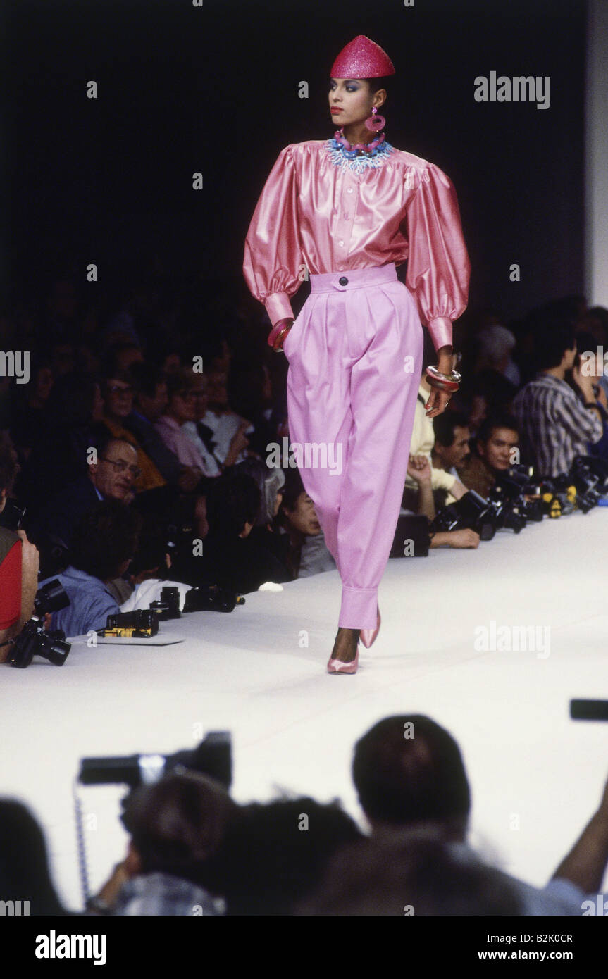 fashion, fashion show, Pret-A-Porter, Paris, Yves Saint Laurent, summer ...