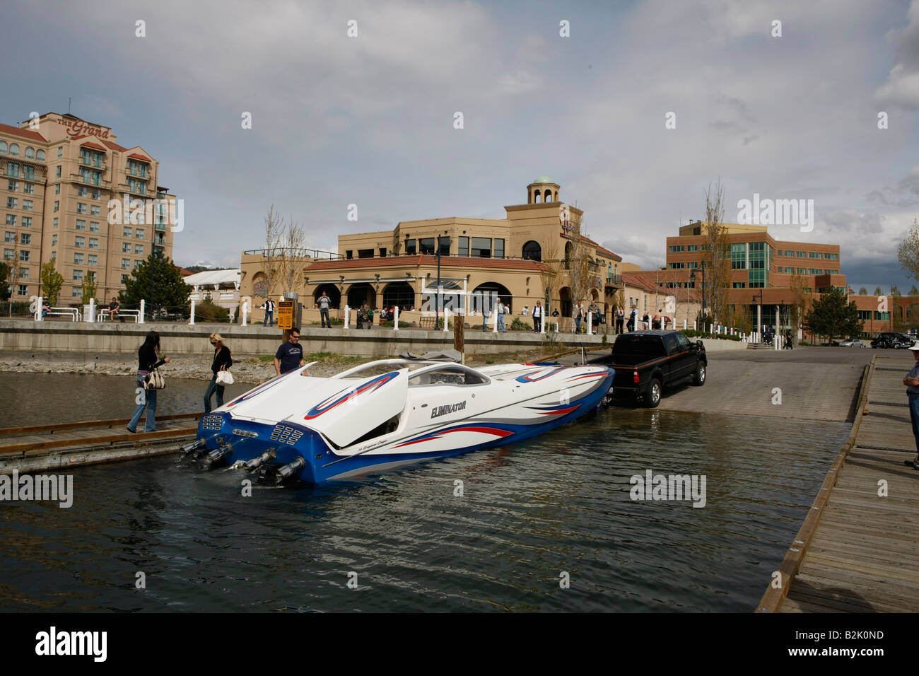 Speedboat engines hi-res stock photography and images - Alamy