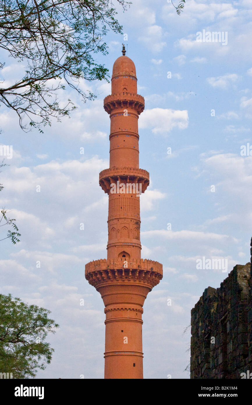 Chand Minar inside Davagiri Fort in Daulatabad near Aurangabad India ...