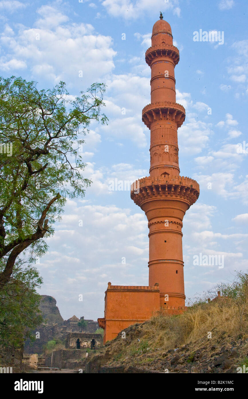 Chand Minar inside Davagiri Fort in Daulatabad near Aurangabad India ...
