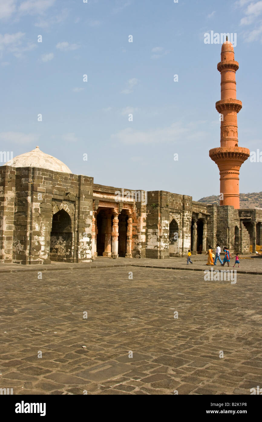Chand Minar inside Davagiri Fort in Daulatabad near Aurangabad India ...