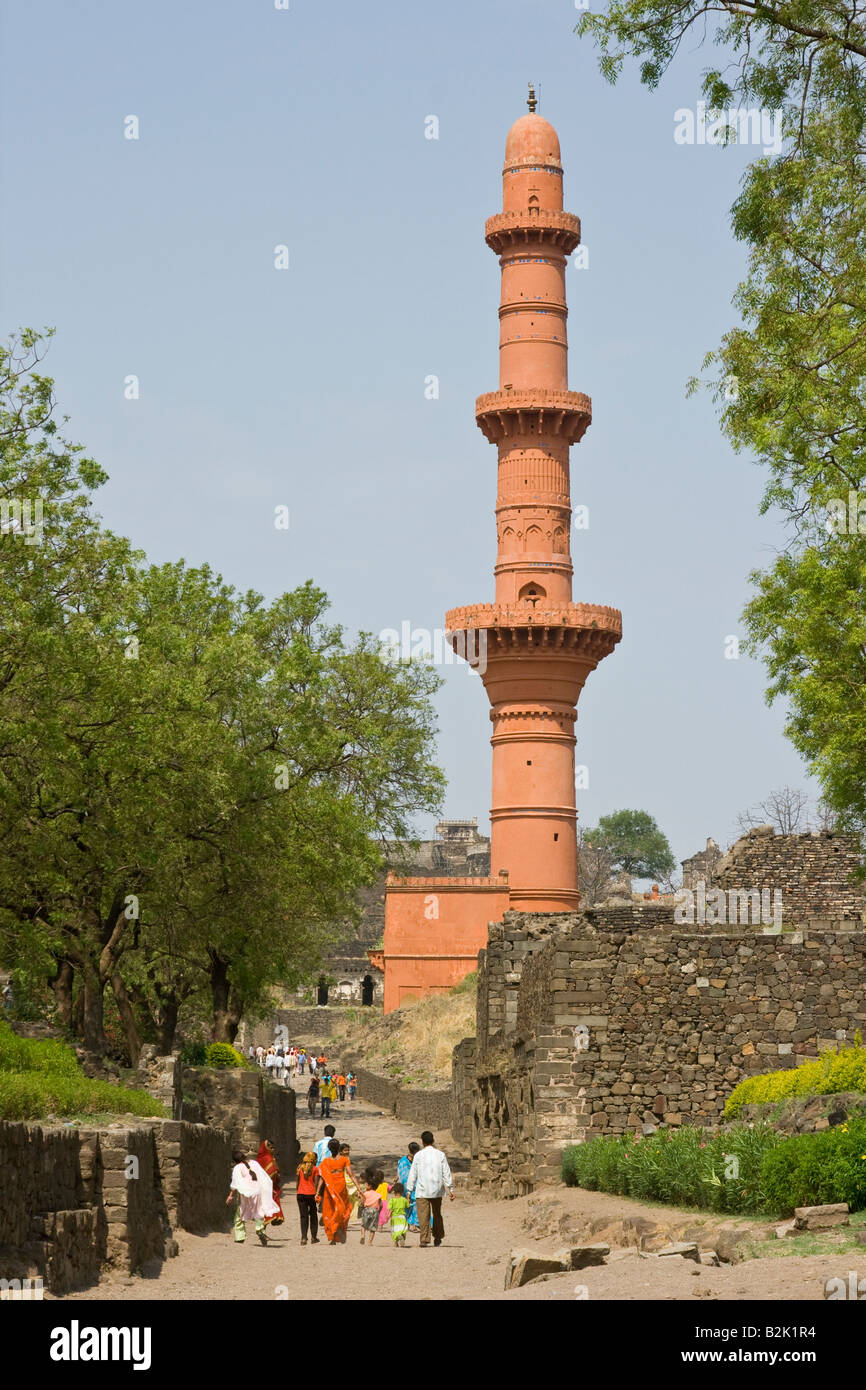 Chand Minar inside Davagiri Fort in Daulatabad near Aurangabad India ...