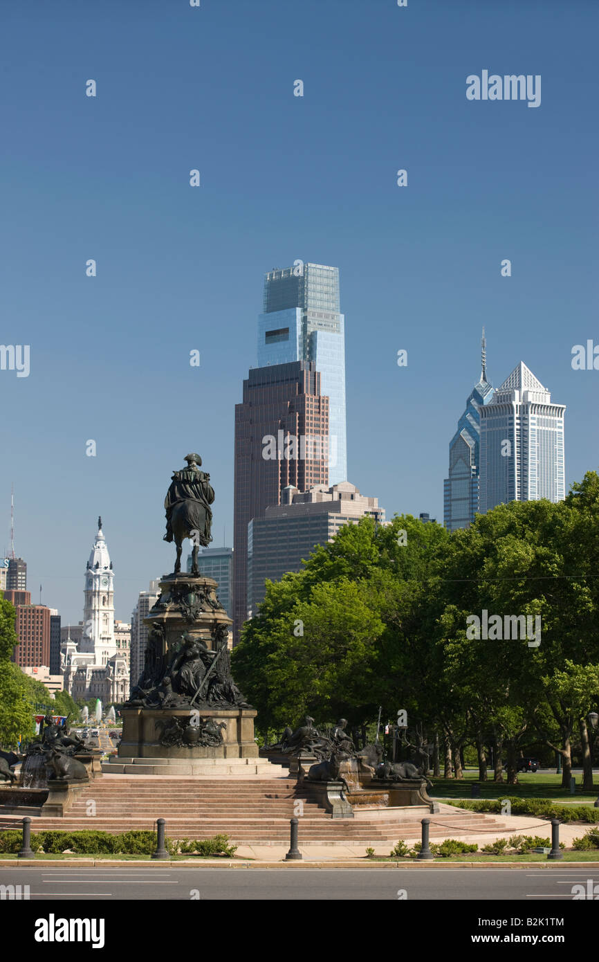 HISTORICAL TALL BUILDINGS DOWNTOWN SKYLINE PHILADELPHIA PENNSYLVANIA ...
