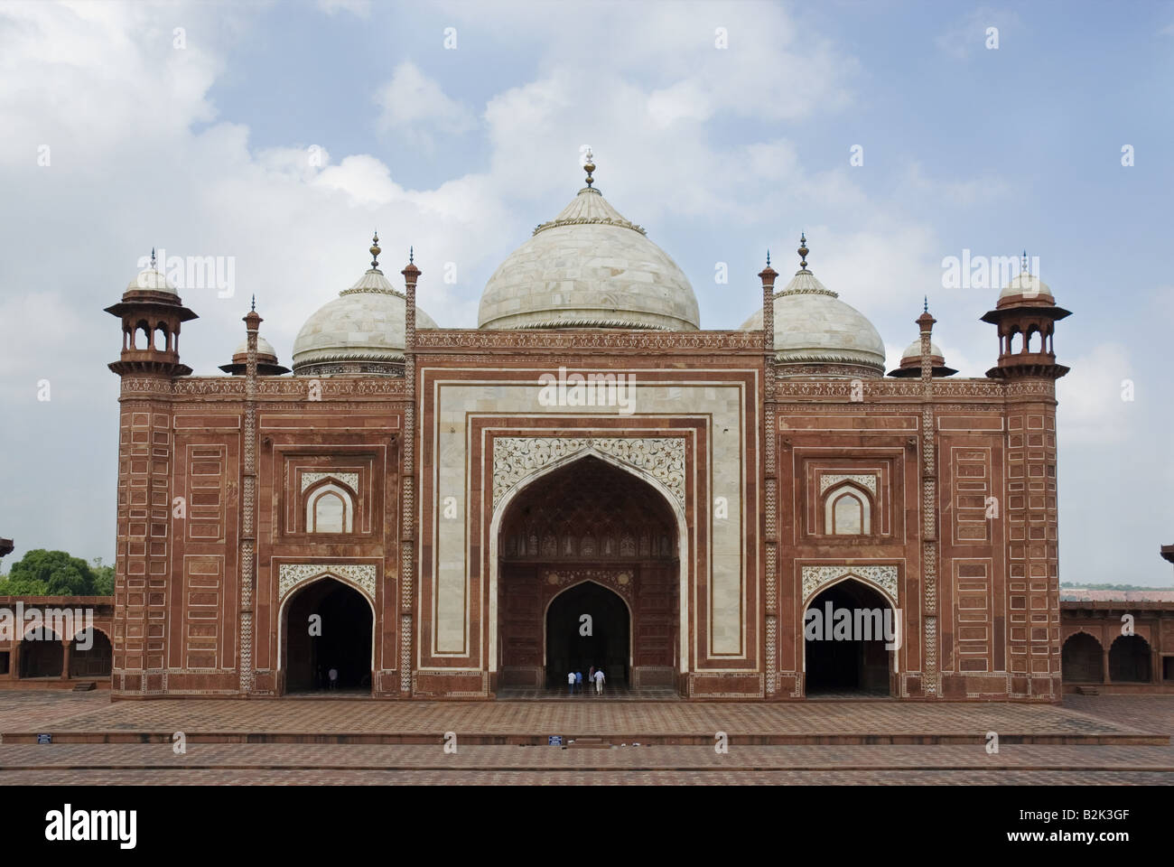 Taj mahal mosque masjid india hi-res stock photography and images - Alamy