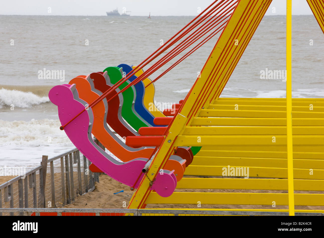 Swing boat ride hi-res stock photography and images - Alamy