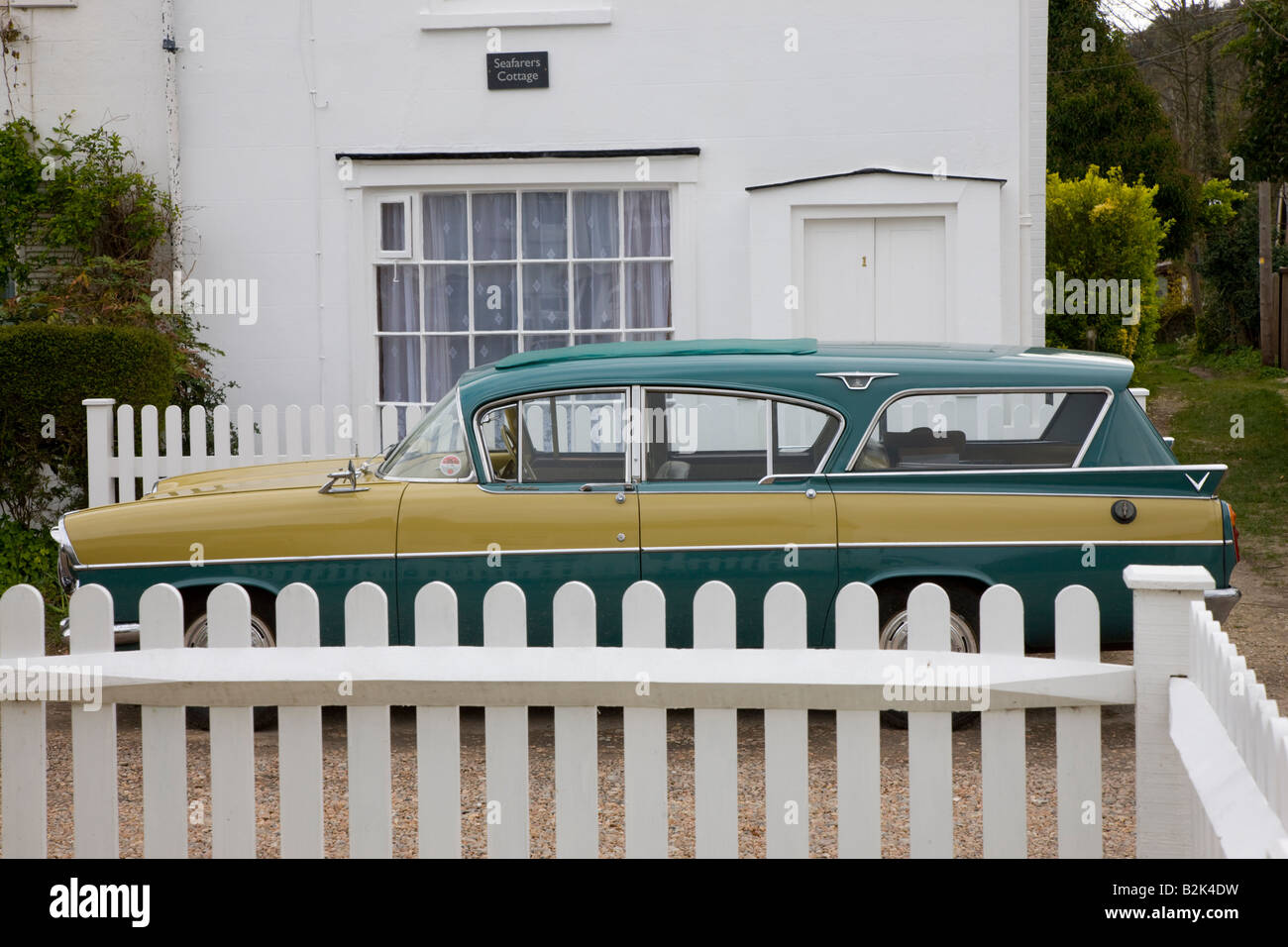 Classic 1950s Vauxhall Cresta estate car parked outside cottage Stock ...