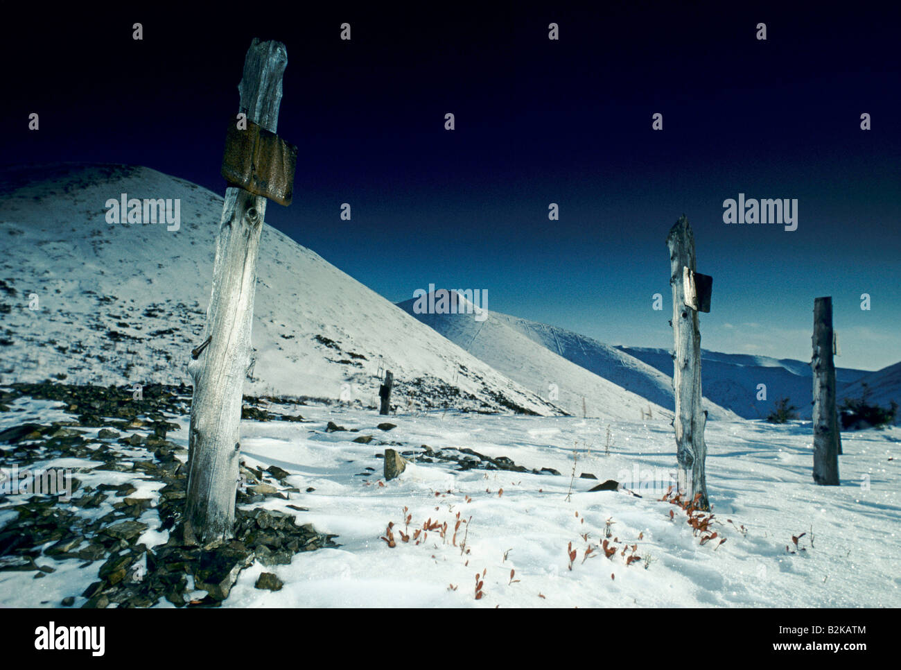 Mountainous snowscape hi-res stock photography and images - Alamy