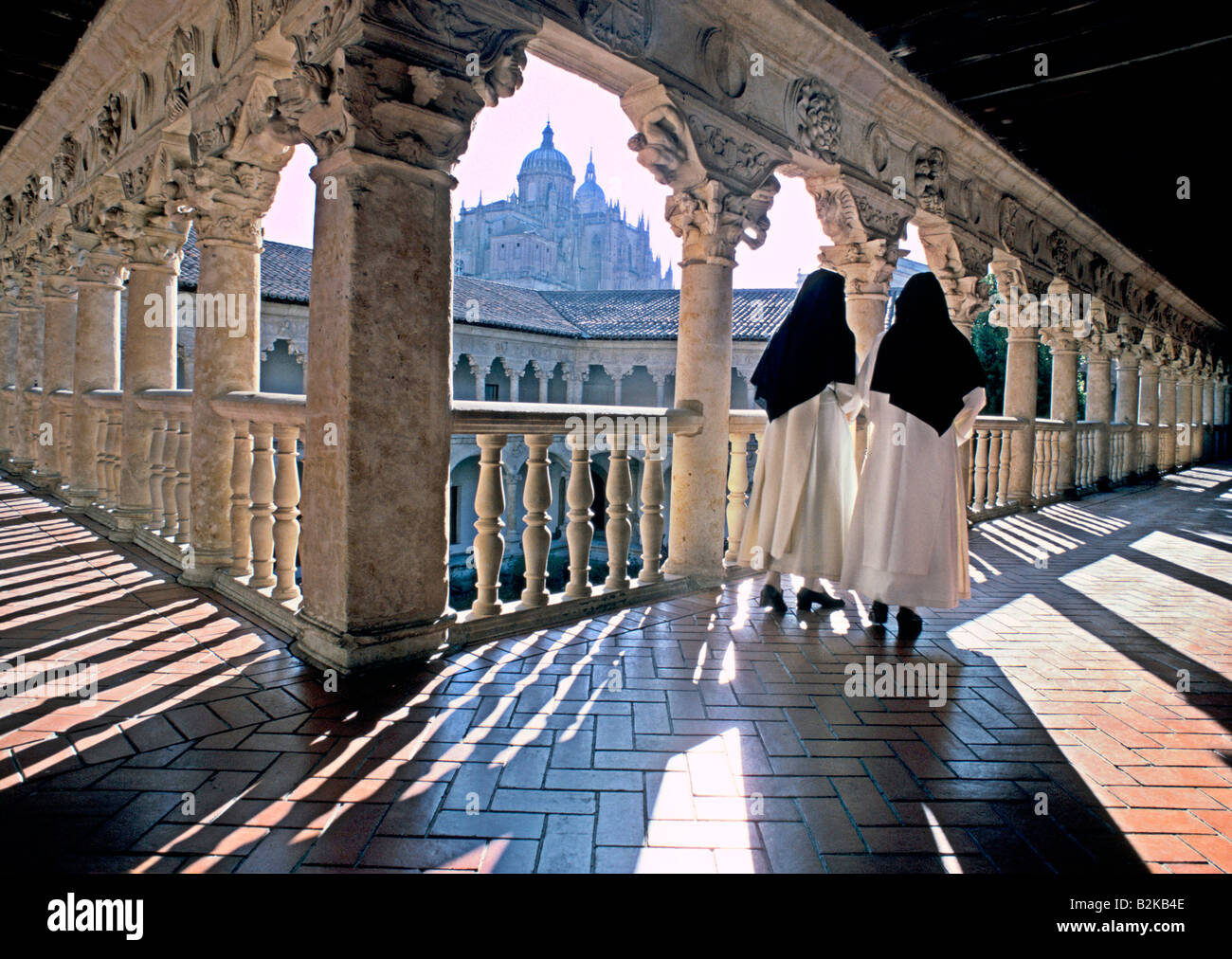 Convent of nuns hi-res stock photography and images - Alamy