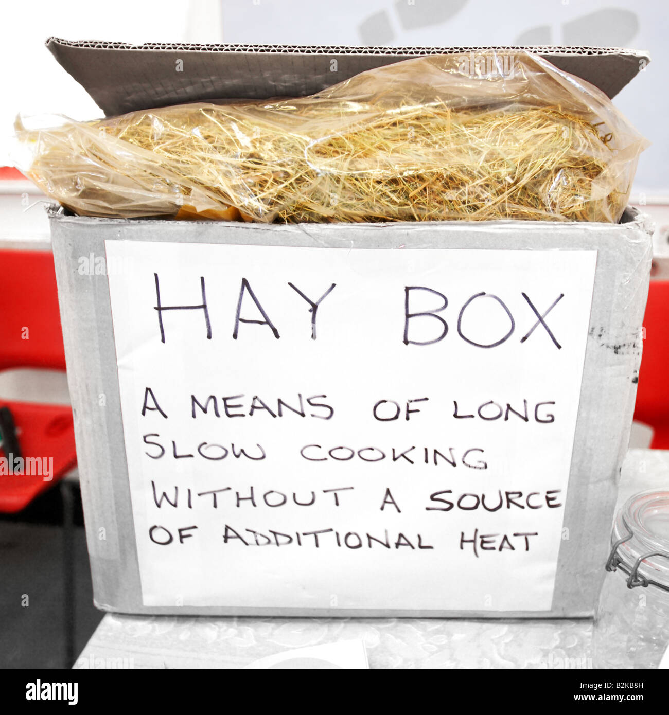 Fireless cooker hi-res stock photography and images - Alamy