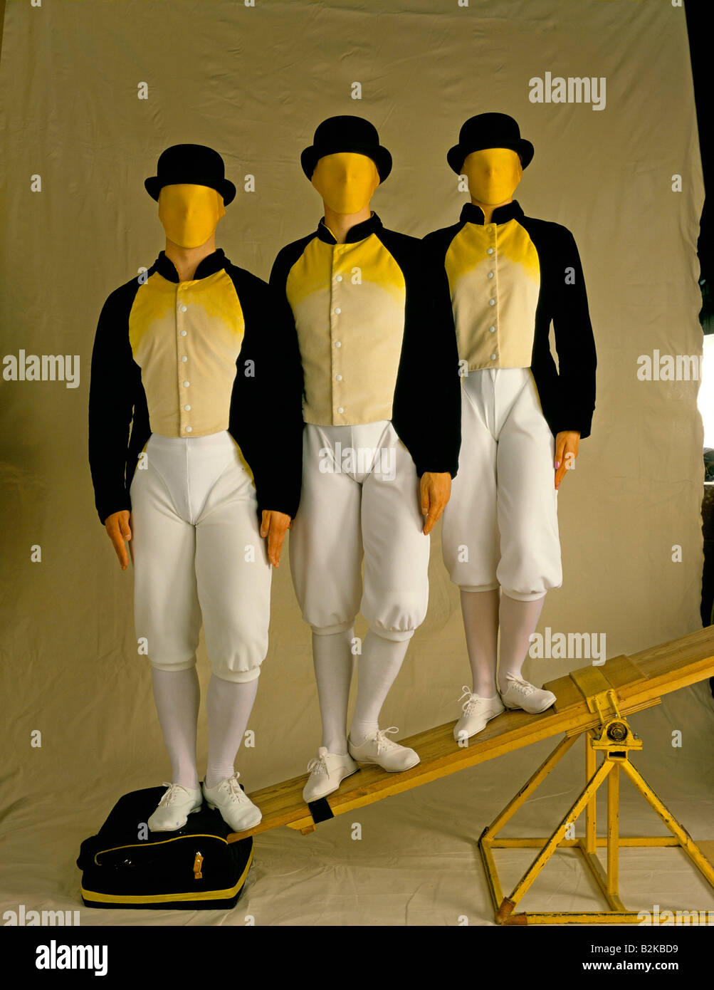 cirque du soleil montreal circus 7 1990 1990 Stock Photo - Alamy