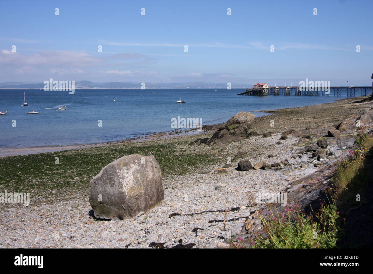Mumbles beach hi-res stock photography and images - Alamy
