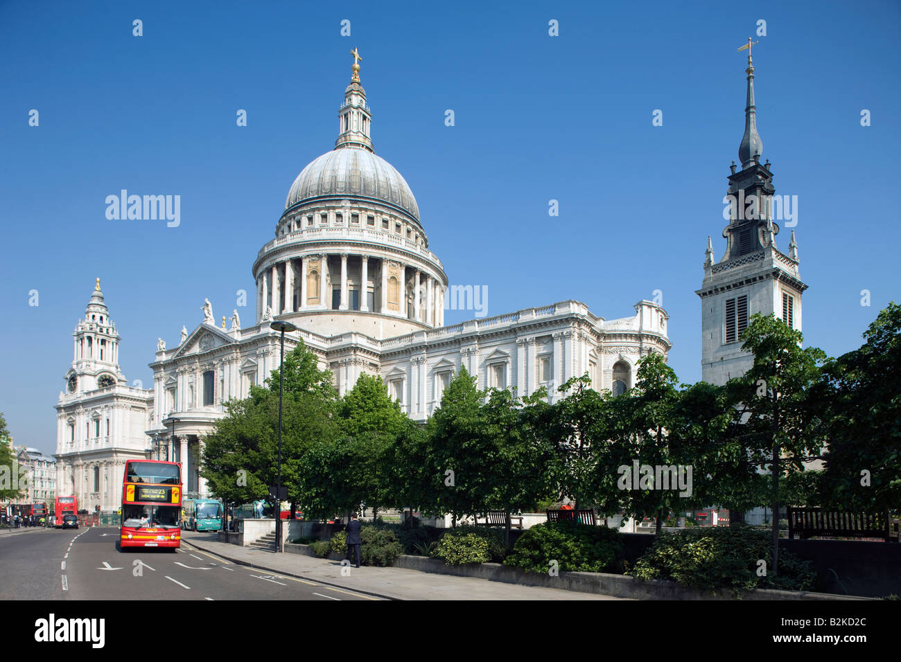 Ludgate hill city london hi-res stock photography and images - Alamy