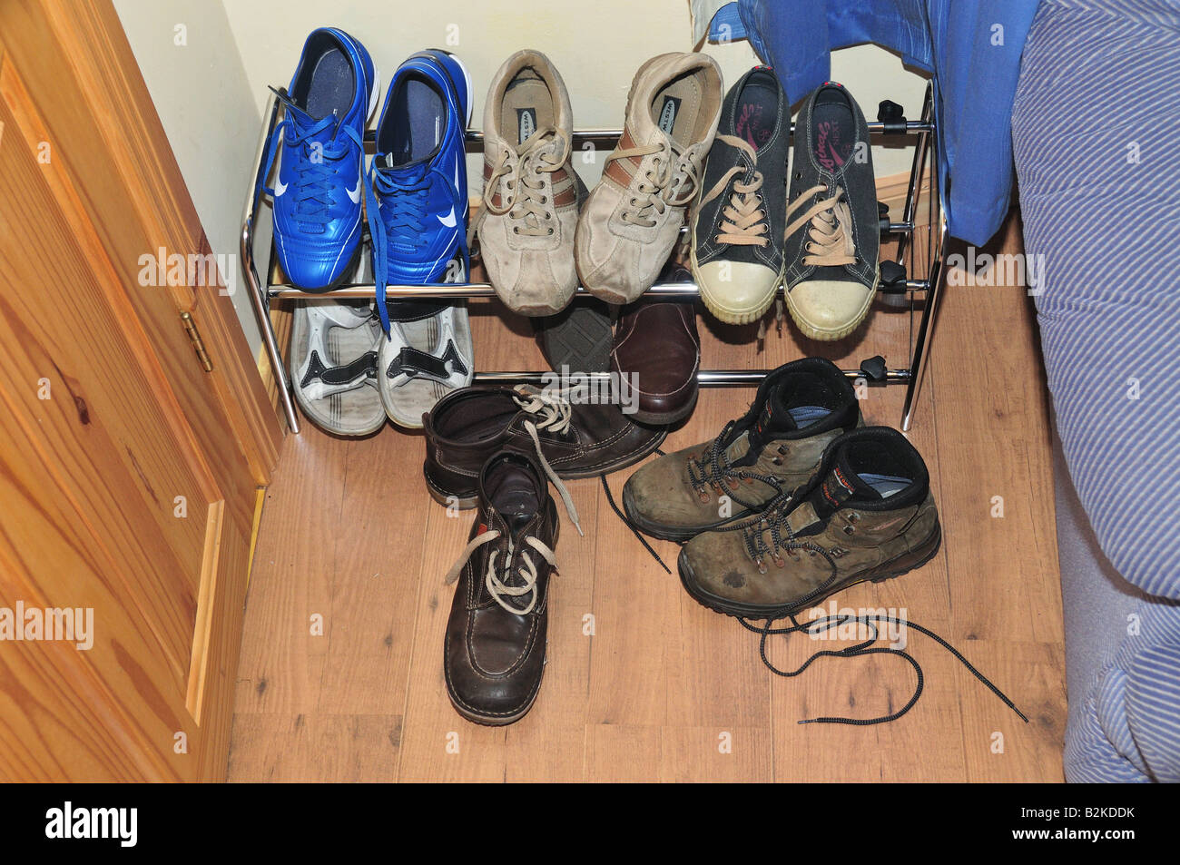 Shoerack hi-res stock photography and images - Alamy