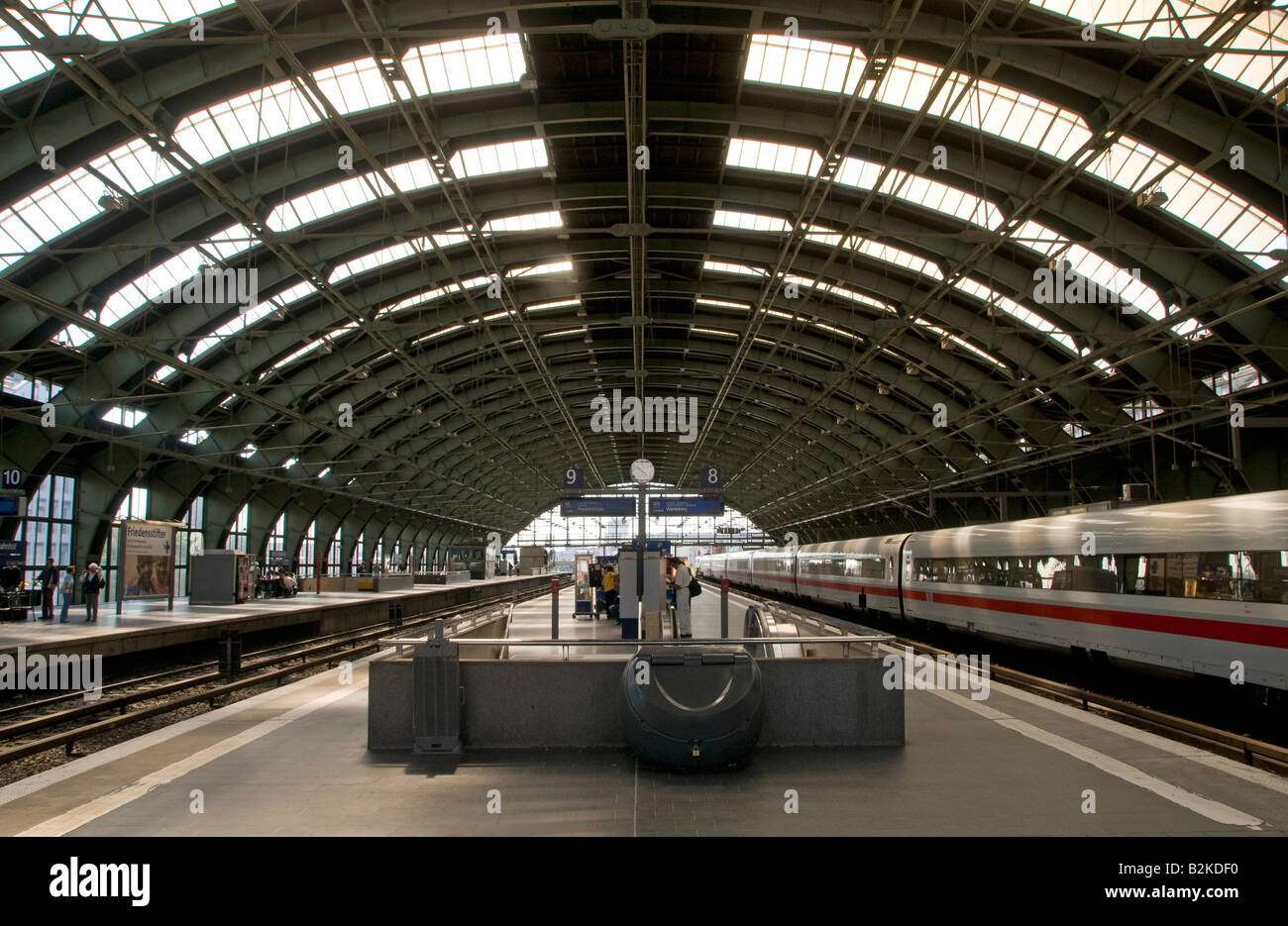 Warschauer train station Friedrichshain quarter Berlin Germany Stock ...