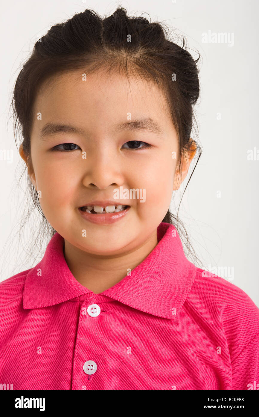 Portrait of a girl smiling Stock Photo - Alamy