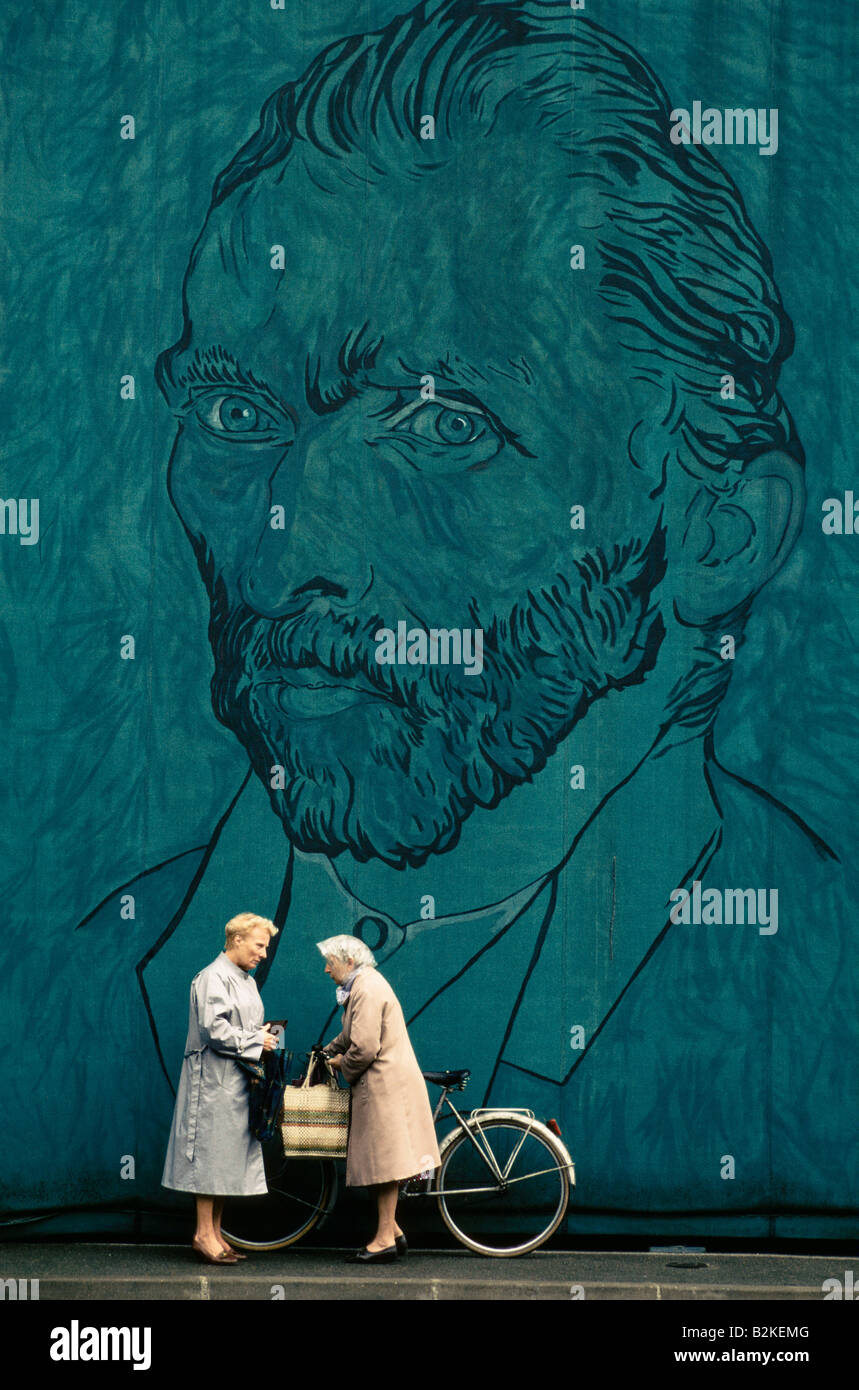 VAN GOGH AUVERS SUR OISE HOUSE WHERE VAN GOGH DIED BEING RENOVATED INTO ...